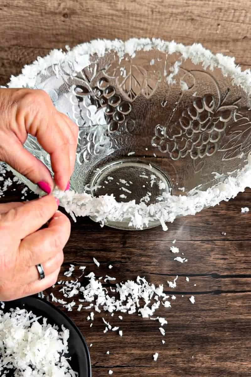 White Christmas Punch Recipe: Creamy And Delicious