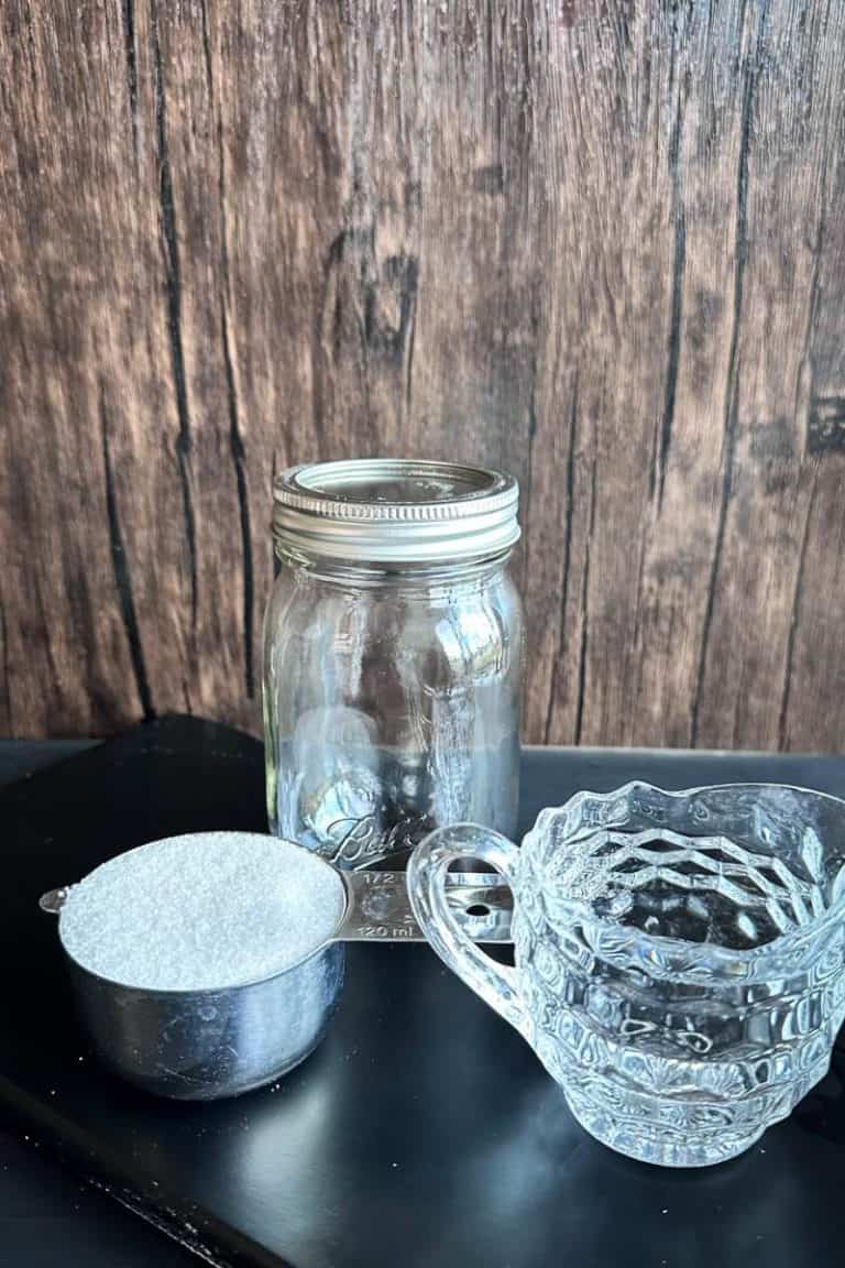 The Black Raven - A Spooky Halloween Cocktail